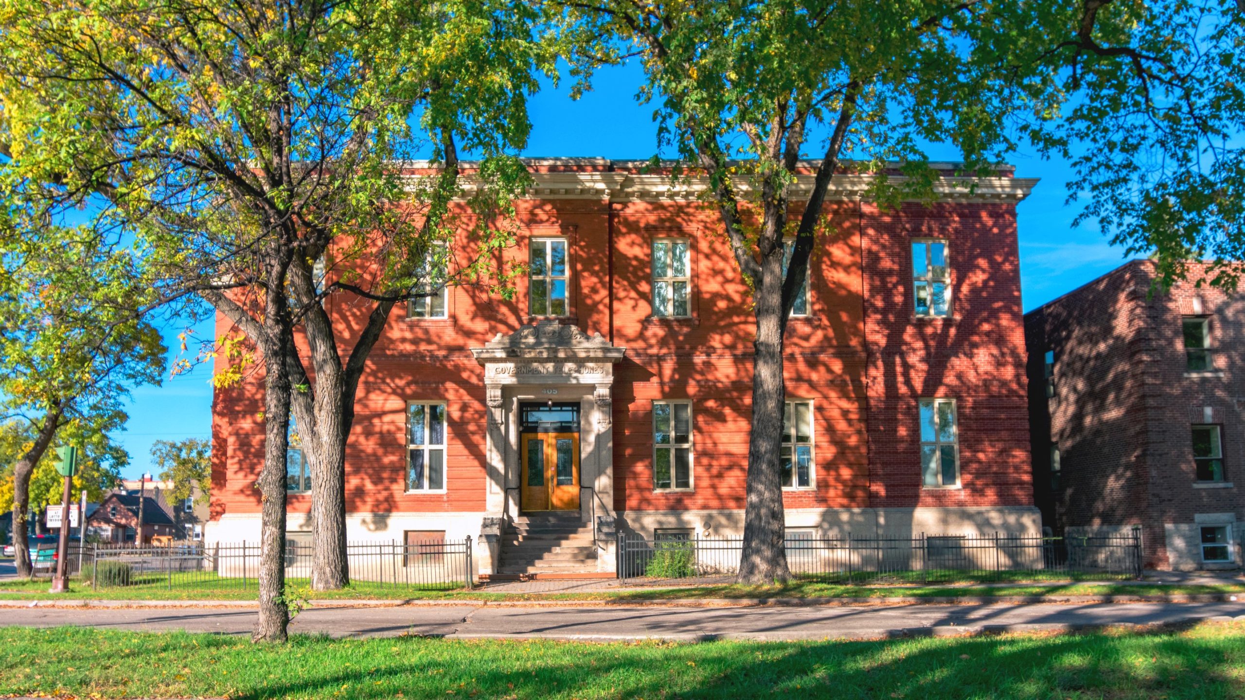 Heritage WinnipegRing! Ring! St. John’s Telephone Exchange Calling ...