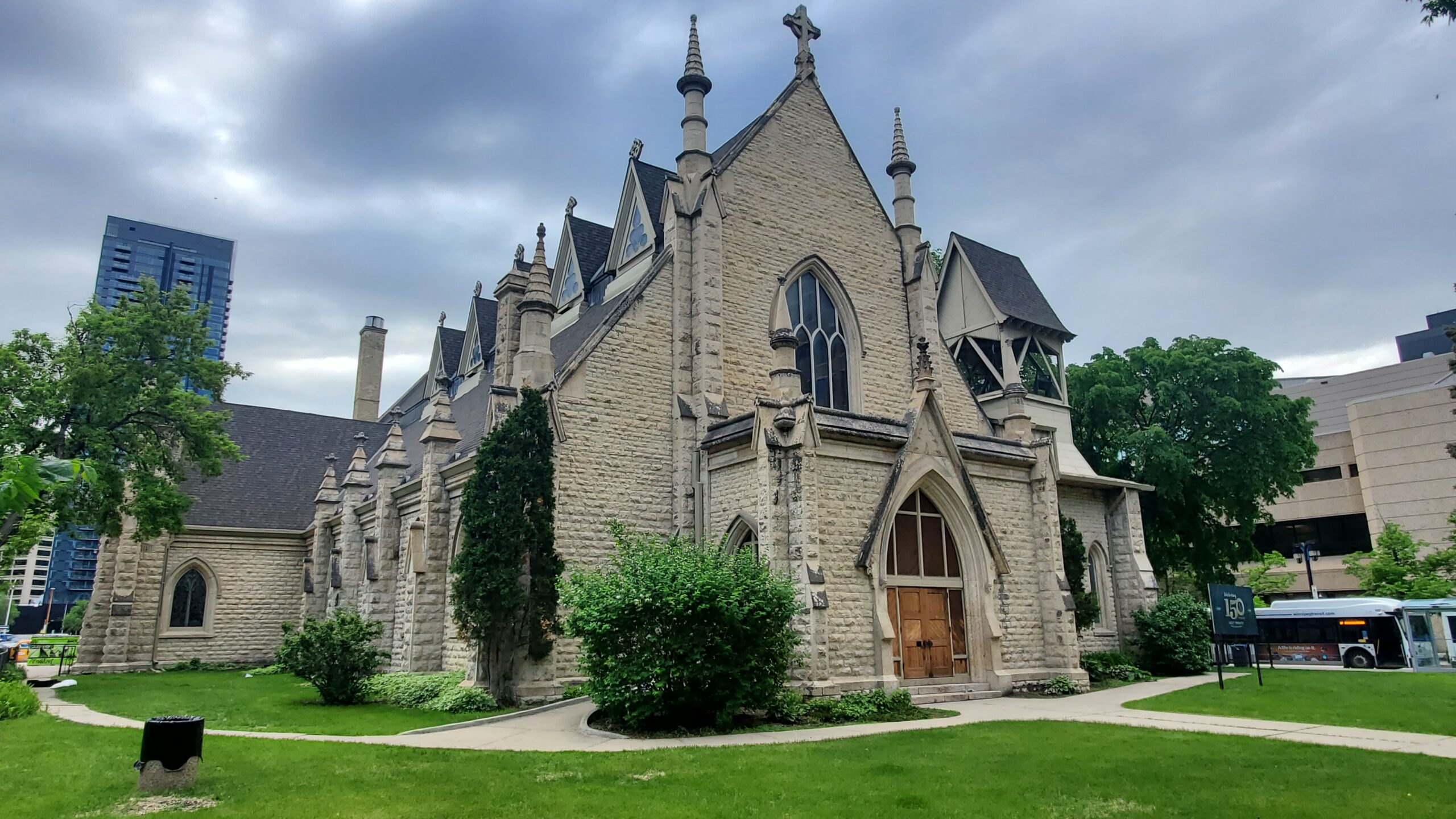 Heritage WinnipegHolding up Hope for Holy Trinity - Heritage Winnipeg